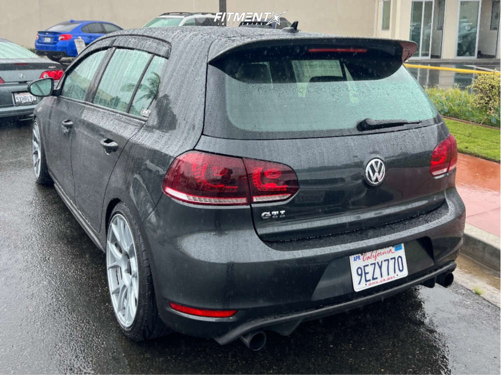 2012 Volkswagen GTI Autobahn with 18x8.5 Konig Ampliform and Vercelli ...