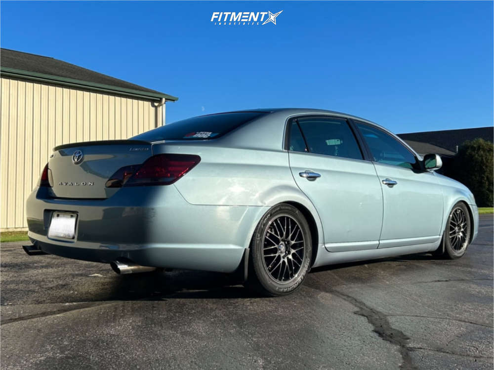 2007 Toyota Avalon Limited with 17x7 Enkei Ekm3 and Mastercraft 215x55 ...