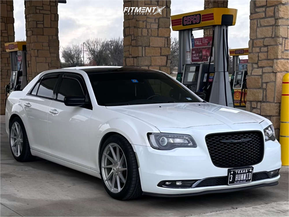 2019 Chrysler 300 S with 20x9 Avant Garde M621 and Continental 245x45 ...