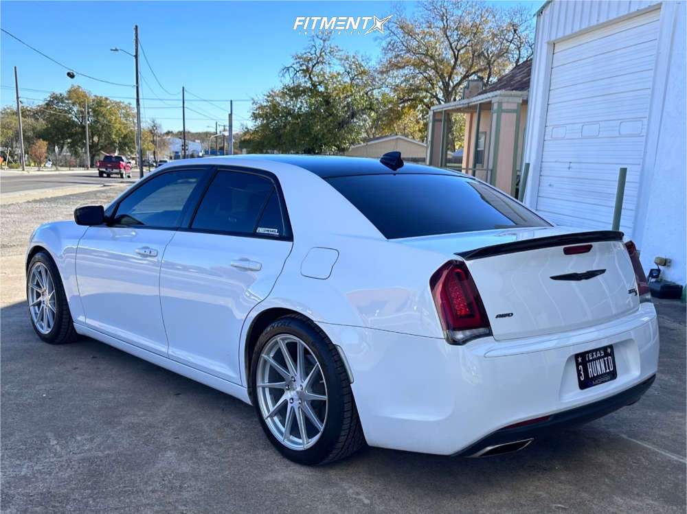 2019 Chrysler 300 S with 20x9 Avant Garde M621 and Continental 245x45 ...