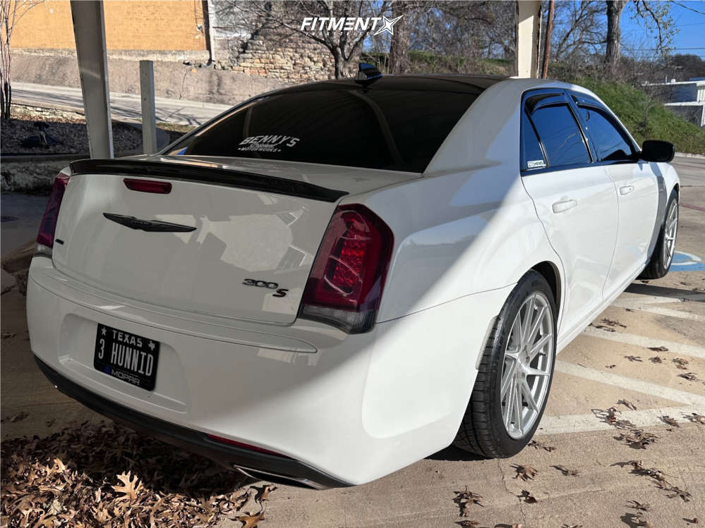 2019 Chrysler 300 S with 20x9 Avant Garde M621 and Continental 245x45 ...