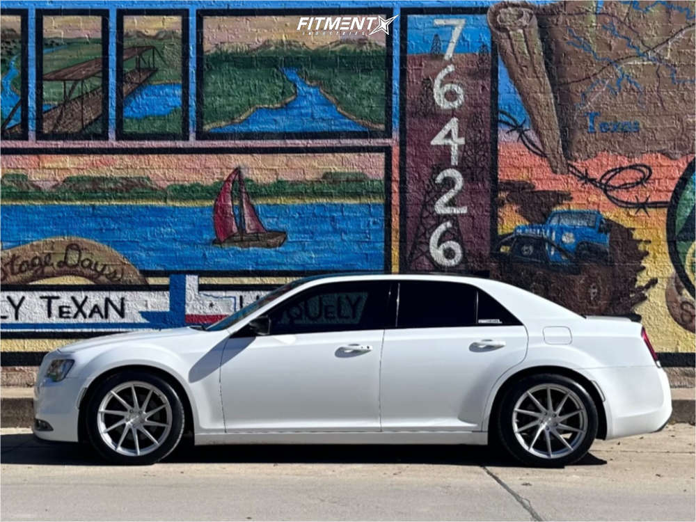 2019 Chrysler 300 S with 20x9 Avant Garde M621 and Continental 245x45 ...