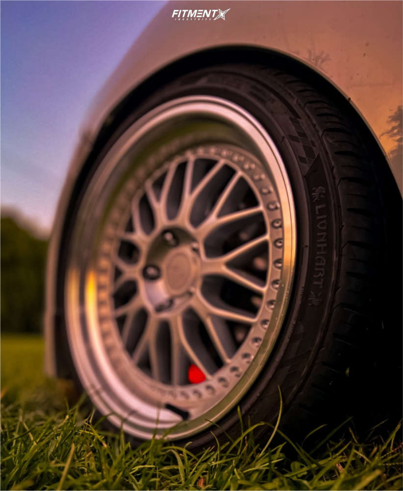 2013 Hyundai Veloster Base with 18x9.5 ESR Sr01 and Lionhart 215x40 on ...