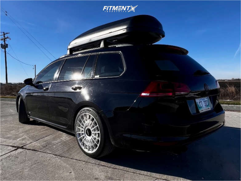 2017 Volkswagen Golf SportWagen SE with 18x8.5 Rotiform Las-r and ...