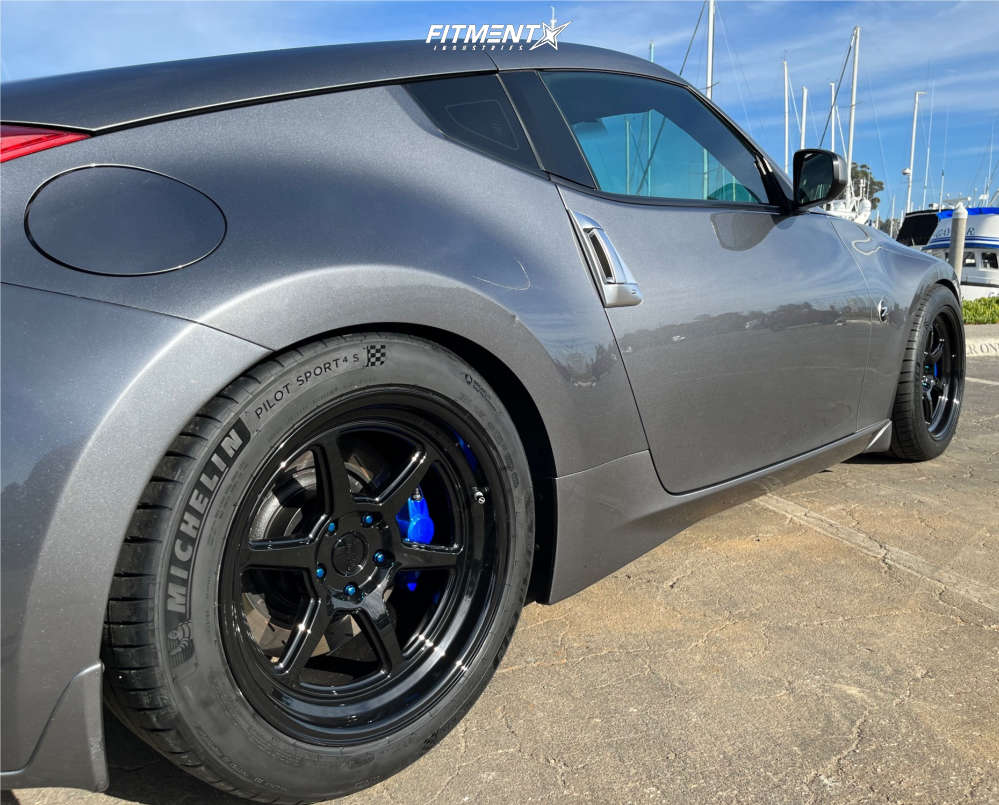 2015 Nissan 370Z Base with 18x9.5 Kansei Roku and Michelin 265x40 on ...