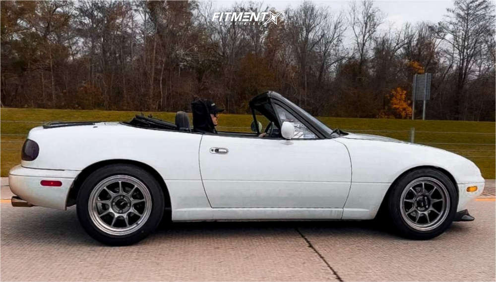 1990 Mazda Miata Base with 15x8 Konig Countergram and Falken 205x50 on ...
