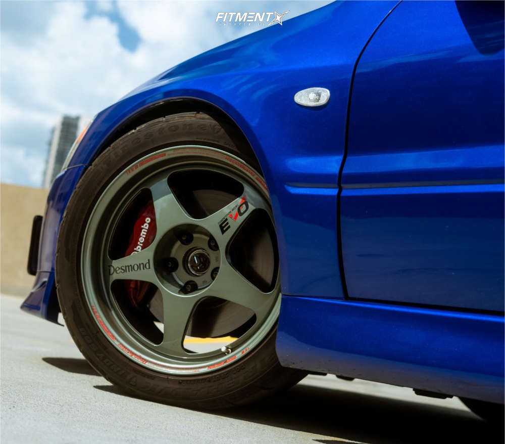 2006 Mitsubishi Lancer Evolution with 17x9 Desmond Regamaster Evo Ii ...