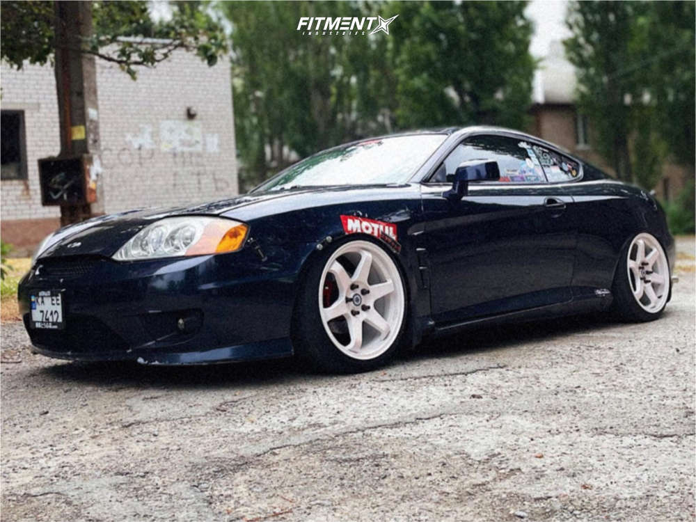 2005 Hyundai Tiburon GT with 18x8 Disla Angel JDM and Pirelli 205x40 on ...