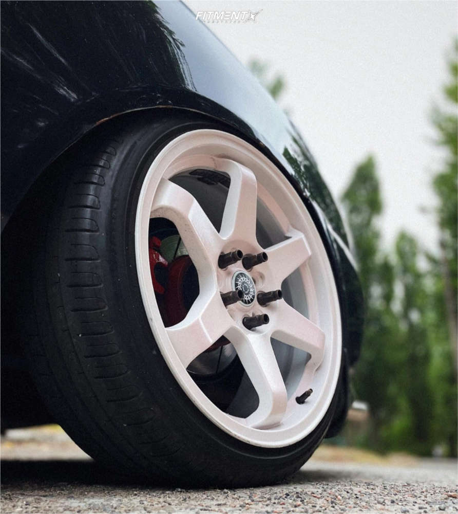 2005 Hyundai Tiburon GT with 18x8 Disla Angel JDM and Pirelli 205x40 on ...