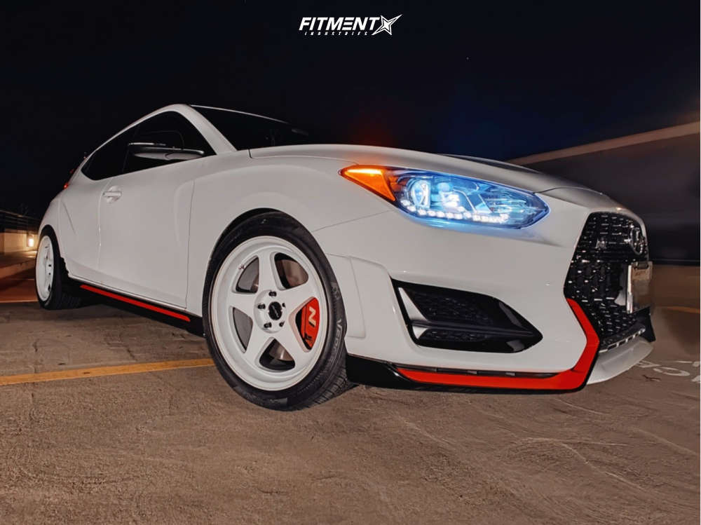 2021 Hyundai Veloster N Base with 18x8.5 AVID1 Av42 and Vercelli 235x45 ...