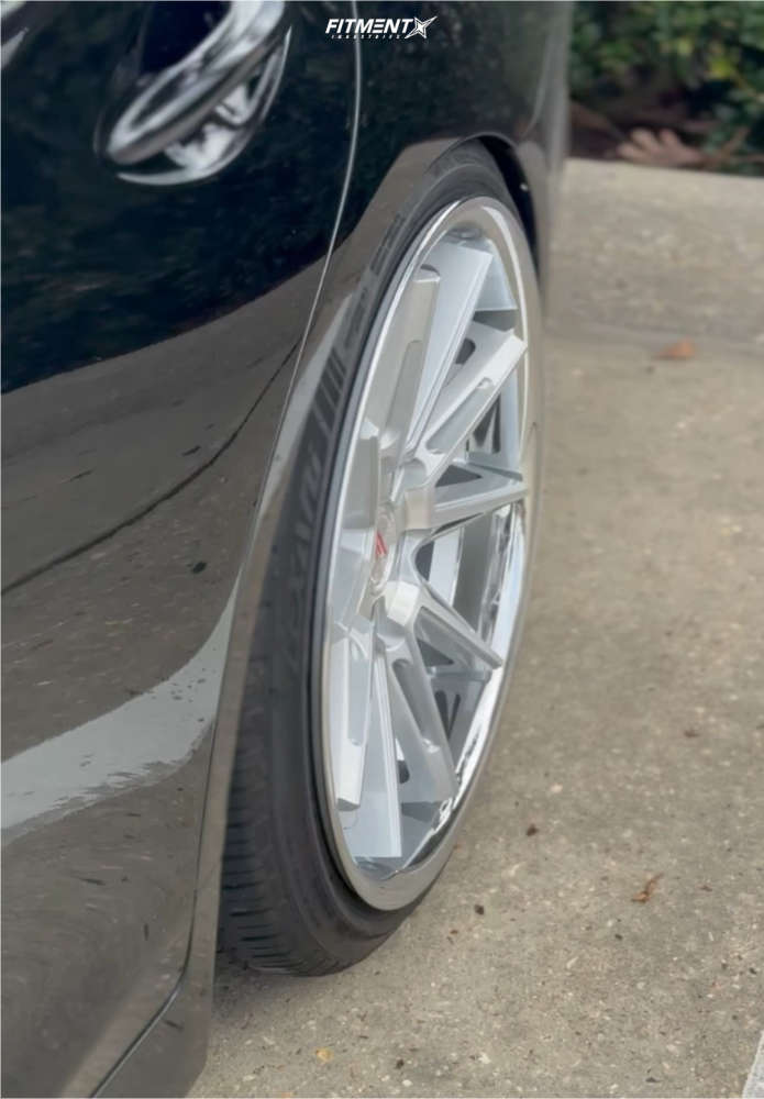 2015 INFINITI Q50 Premium with 20x10 Ferrada Cm2 and Lexani 245x35 on ...