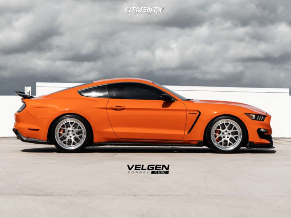 2020 Ford Mustang Shelby GT350 with 20x11 Velgen Sl-7 and Michelin ...