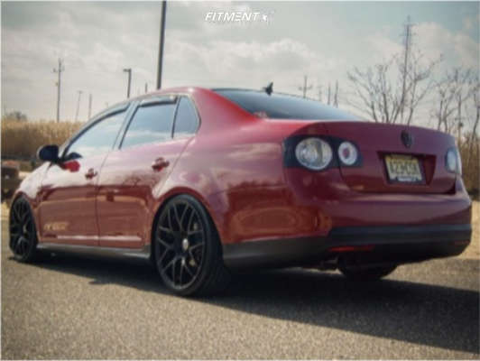 2010 Volkswagen Jetta Wolfsburg Edition with 19x8.5 VMR V710 and Falken ...