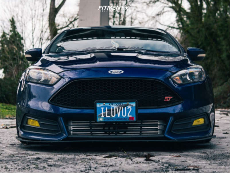 2016 Ford Focus ST with 18x8.5 Kansei Tandem and Atlas 215x45 on ...