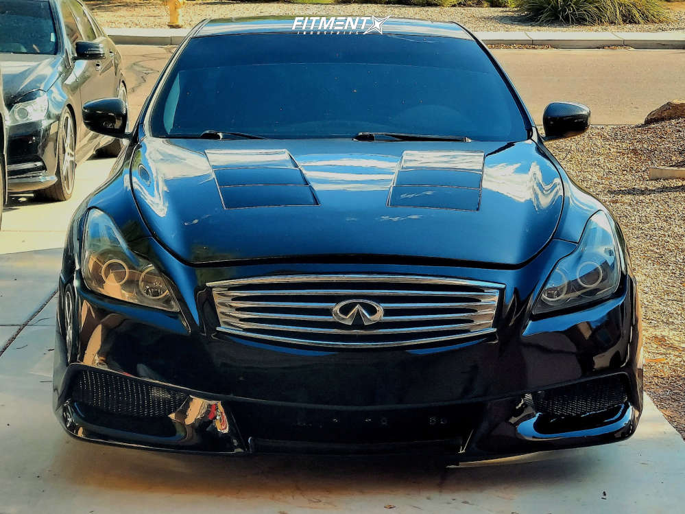 2010 INFINITI G37 Sport with 19x9.5 Aodhan DS02 and Pirelli 245x35 on ...