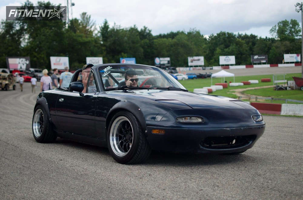1991 Mazda MX-5 Miata Base with 15x8 STR 513 and Yokohama 205x45 on ...