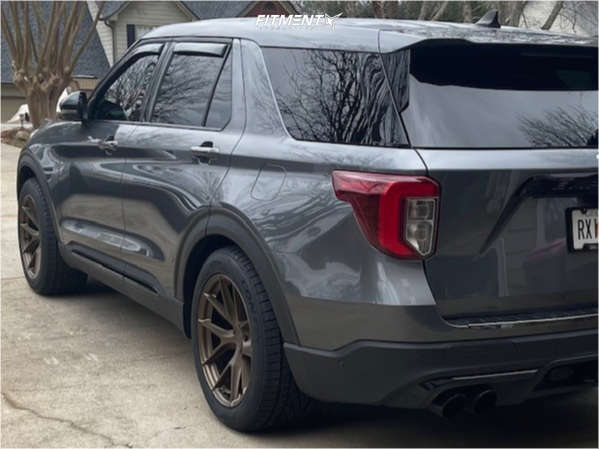 2022 Ford Explorer ST with 20x10.5 Aodhan Aff7 and Continental 295x45 ...