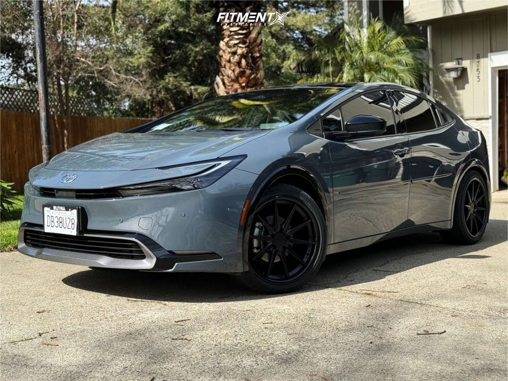 2024 Toyota Prius Limited with 19x8.5 Ferrada Fr4 and Vercelli 235x40 ...