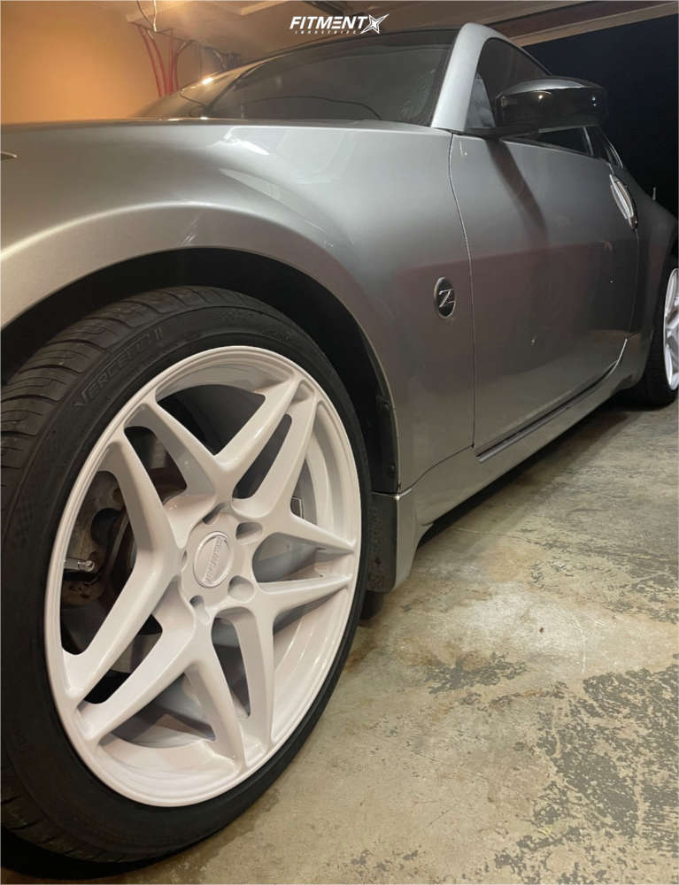 2004 Nissan 350Z Enthusiast with 18x9.5 Kansei Astro and Vercelli ...