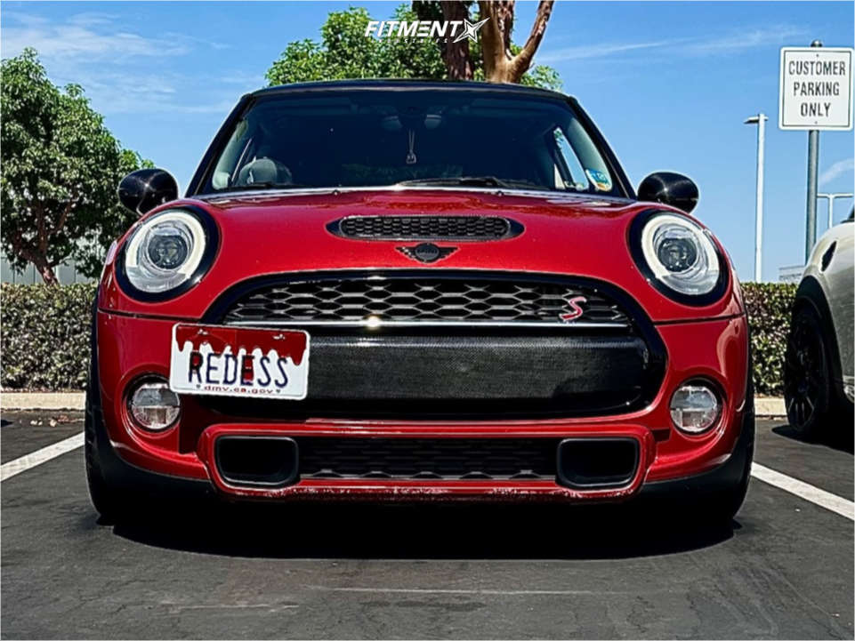 2018 Mini Cooper S with 17x8 Konig Hypergram and Yokohama 215x45 on ...