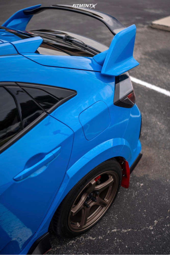 2020 Honda Civic Type R with 18x9.5 Enkei Ts-5 and Michelin 255x40 on ...