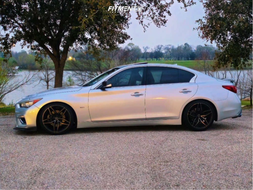 2019 INFINITI Q50 Luxe with 19x9.5 INOVIT Vector and Yokohama 245x35 on ...