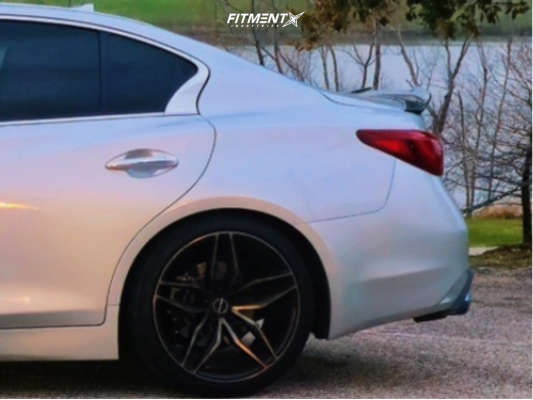 2019 INFINITI Q50 Luxe with 19x9.5 INOVIT Vector and Yokohama 245x35 on ...