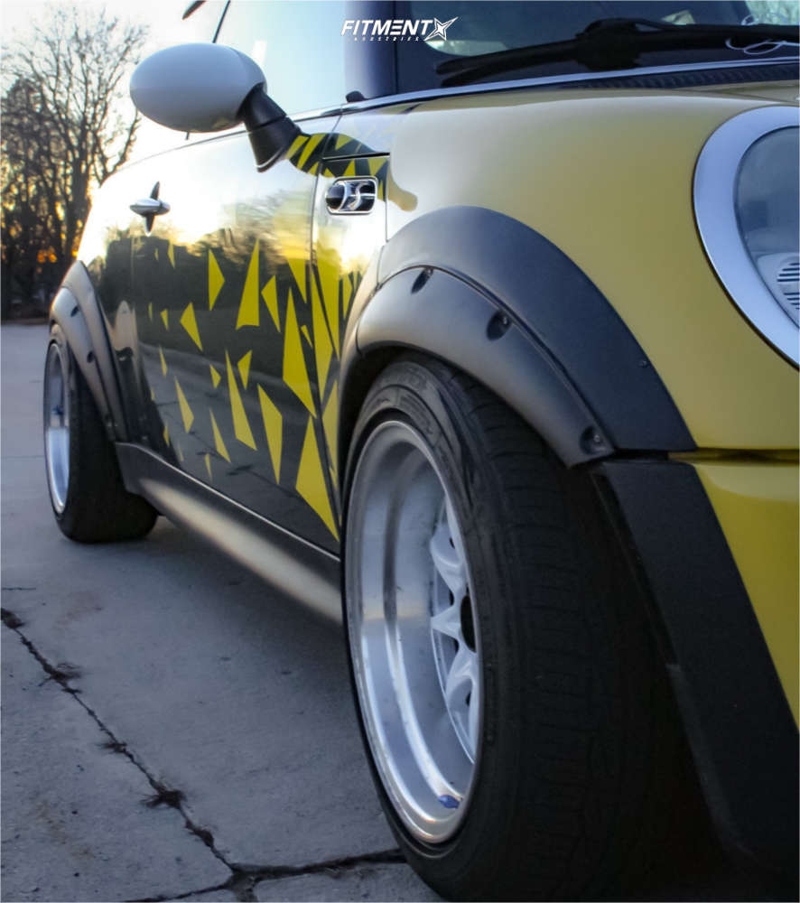 2004 Mini Cooper S with 15x8 Vors Tr3 and Toyo Tires 195x50 on Stock ...