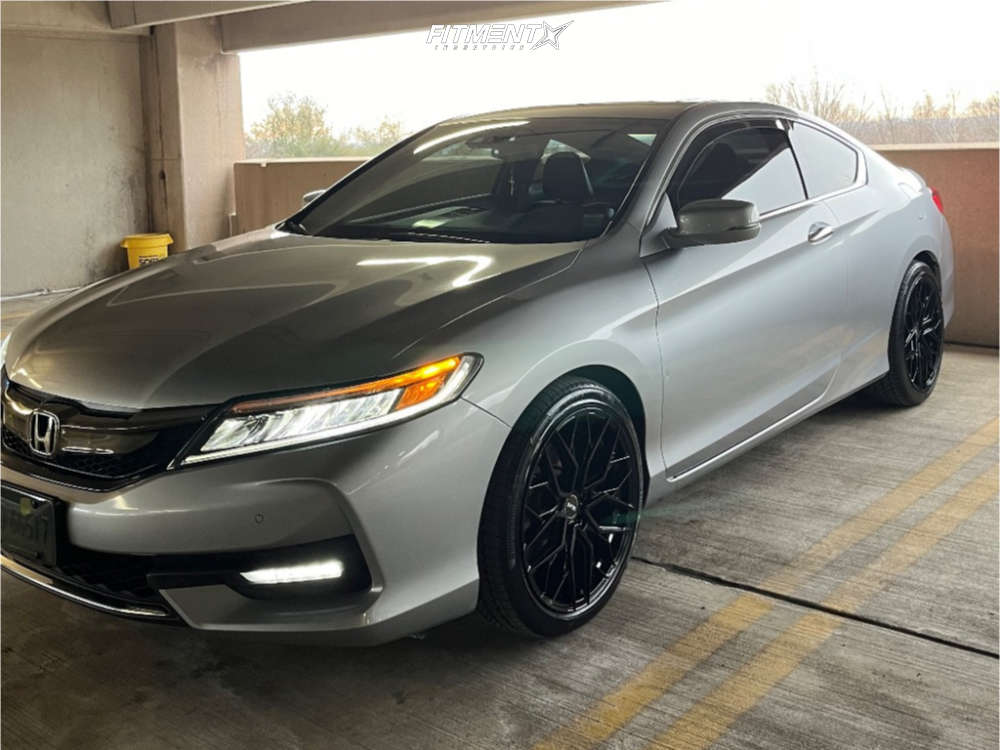 2016 Honda Accord Touring with 19x8.5 F1R Fs3 and Bridgestone 235x40 on ...