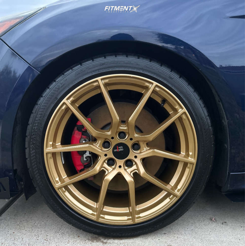 2017 Ford Focus ST with 18x8.5 Option Lab R716 and Vercelli 235x45 on ...