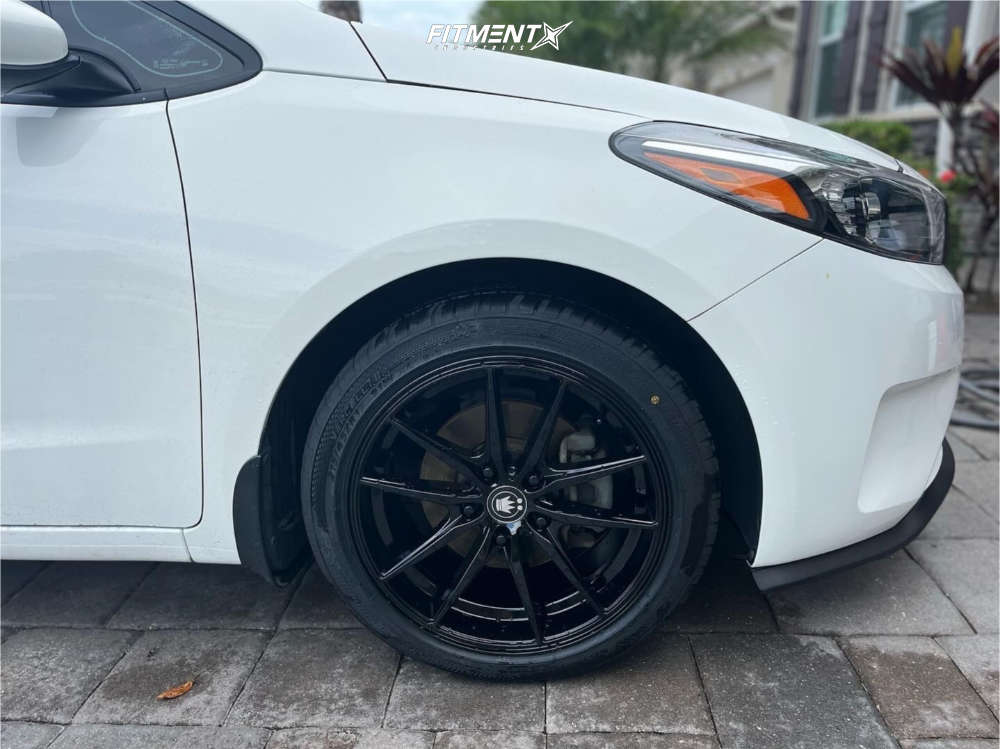 2017 Kia Forte S with 17x7.5 Konig Oversteer and Vercelli 215x45 on ...