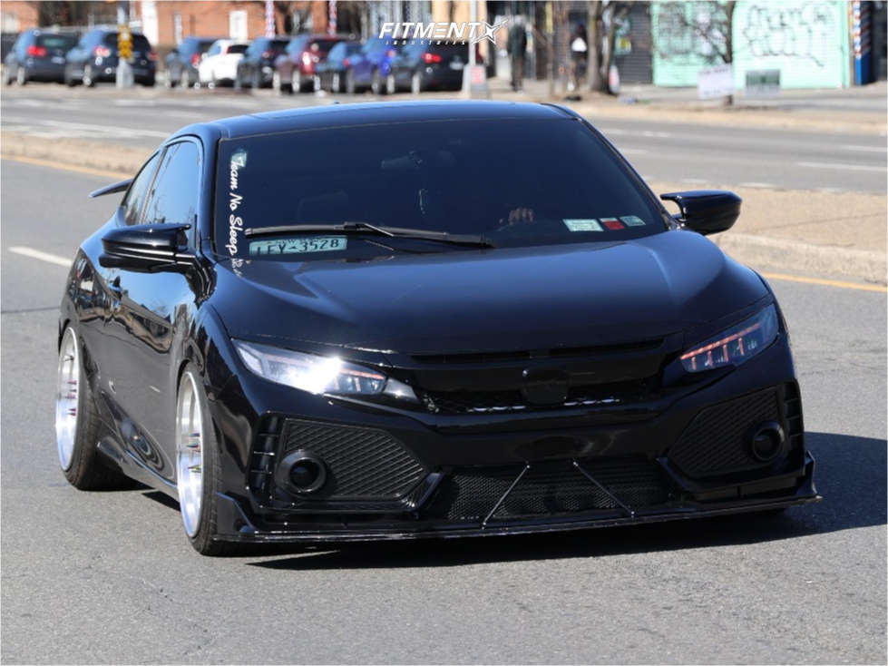 2018 Honda Civic Si with 18x9.5 MST Mt07 and Vercelli 225x40 on Air ...