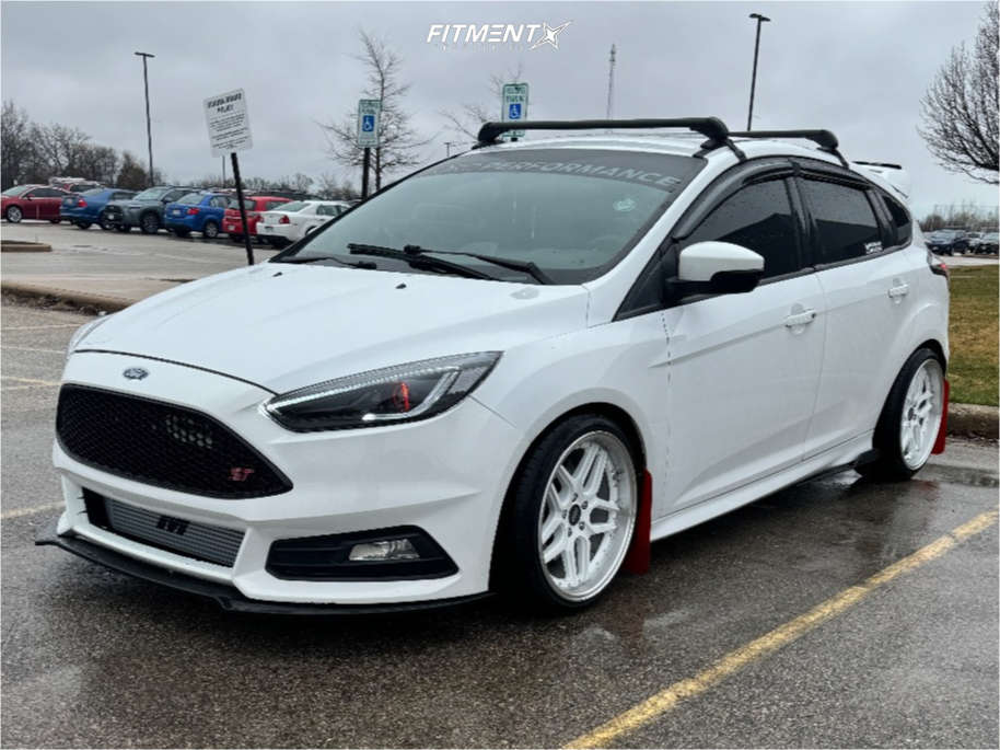 2016 Ford Focus ST with 18x9.5 ESR Cs15 and Lexani 215x40 on Lowering ...