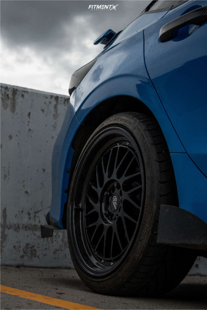 2022 Honda Civic Sport with 18x8 Mach Mp42 and Nitto 205x35 on Stock ...