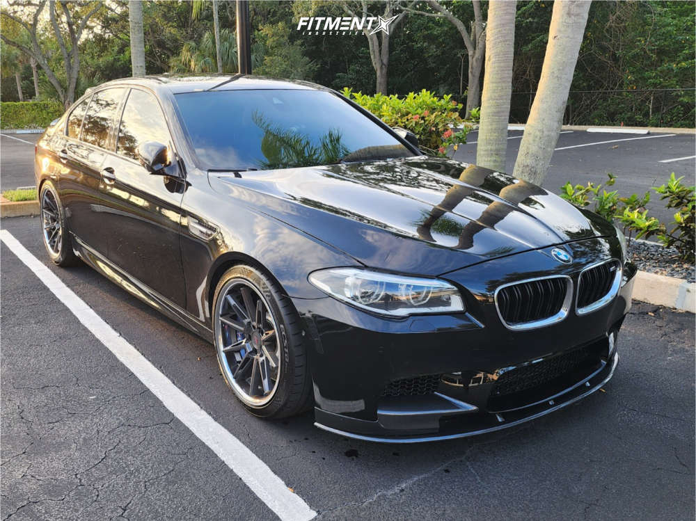 2015 BMW M5 Base with 20x10 Ferrada CM2 and Kumho 265x35 on Lowering ...