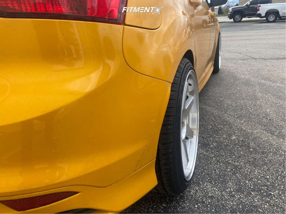 2013 Ford Focus ST with 19x9.5 Vors Tr37 and Lexani 245x35 on Stock ...