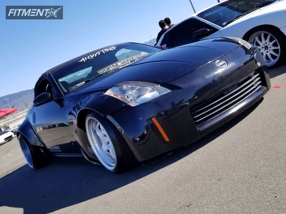 2004 Nissan 350Z Enthusiast with 18x10.5 Varrstoen Es6 and Michelin ...