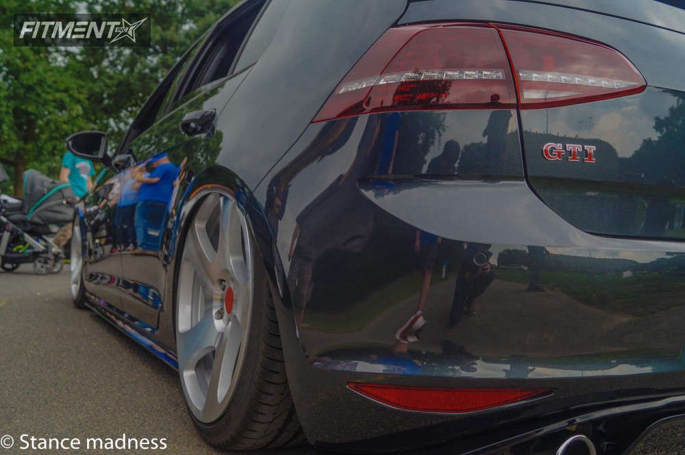 2016 Volkswagen GTI Base with 19x8.5 Rotiform Tmb and Pirelli 225x35 on ...