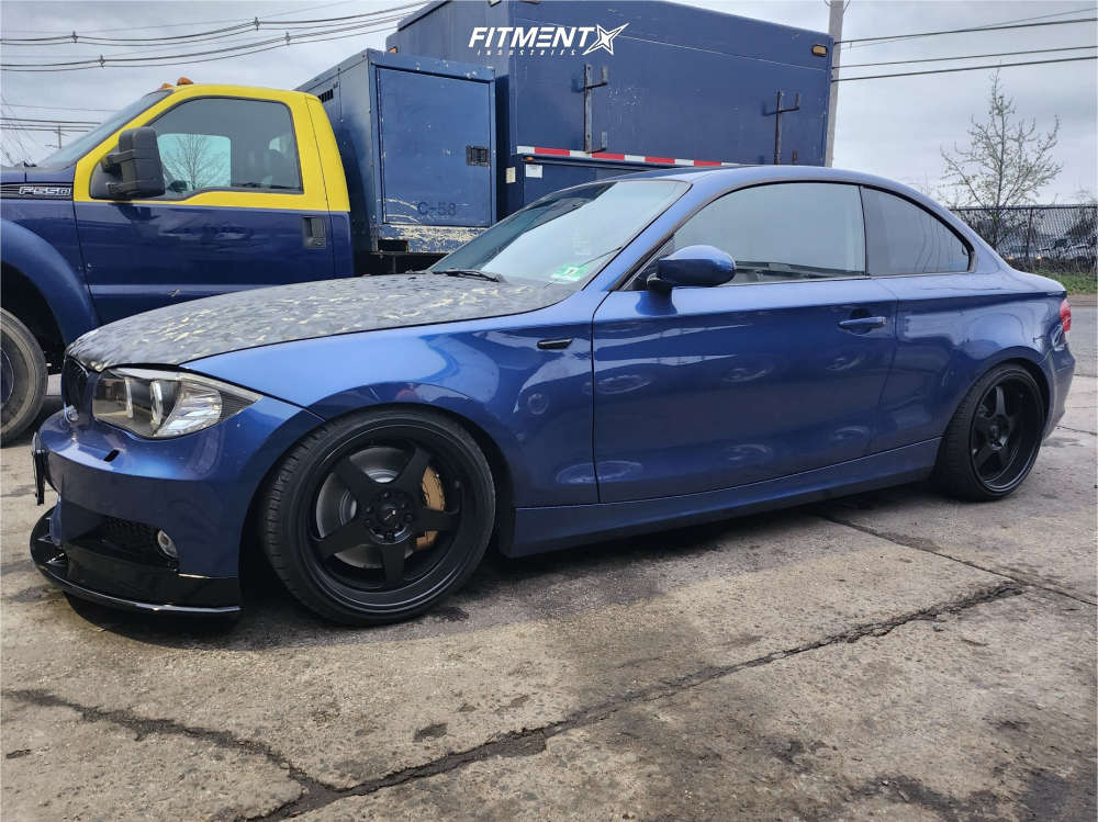 2009 BMW 128i Base with 18x9 Vors Sp1 and Lexani 215x35 on Lowering ...