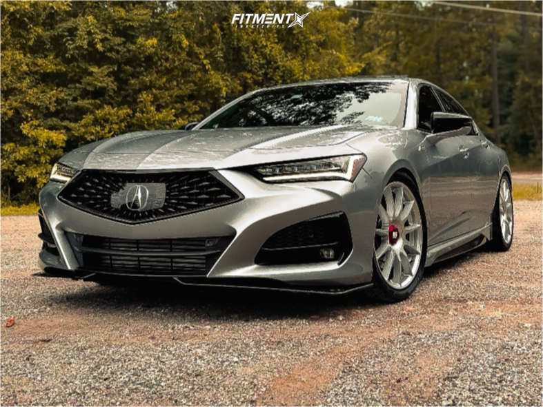 2021 Acura TLX Base with 20x8.5 Rotiform Dtm and Nitto 275x35 on ...