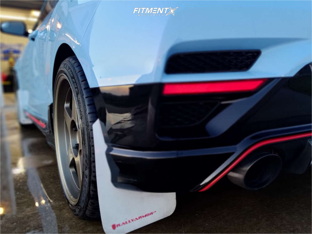 2019 Hyundai Veloster N PP with 18x8.5 AVID1 Av42 and Lexani 225x40 on ...