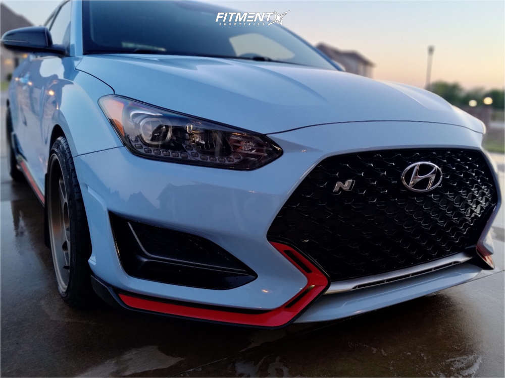 2019 Hyundai Veloster N PP with 18x8.5 AVID1 Av42 and Lexani 225x40 on ...