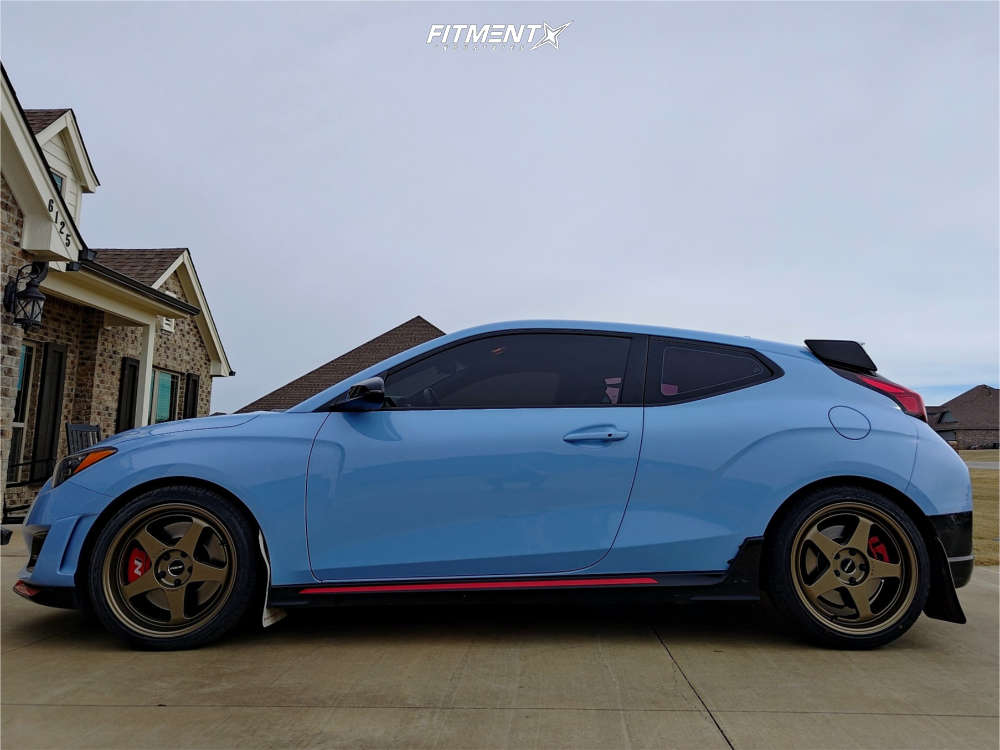 2019 Hyundai Veloster N PP with 18x8.5 AVID1 Av42 and Lexani 225x40 on ...