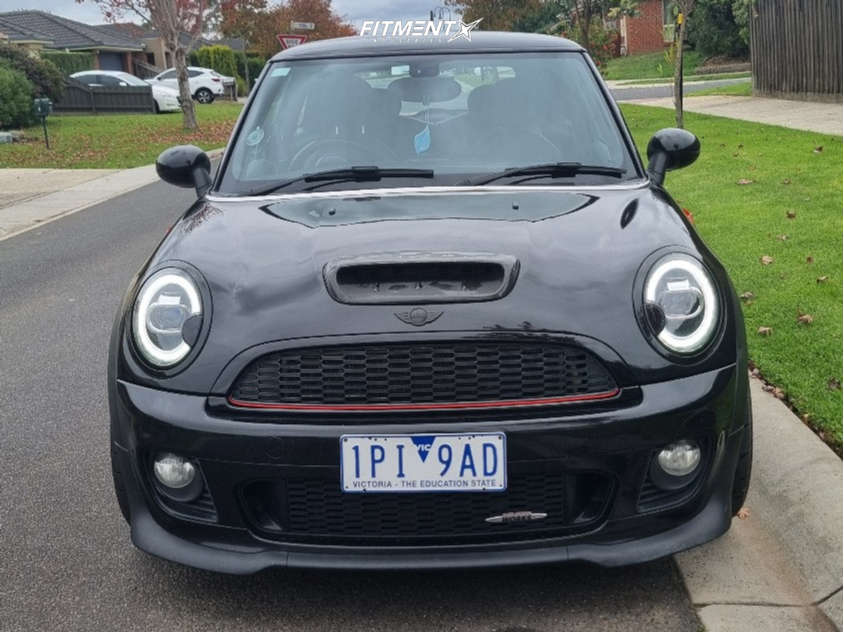 2013 Mini Cooper John Cooper Works with 17x8 Konig Ampliform and ...