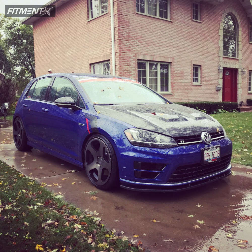 2015 Volkswagen Golf R Base with 19x8.5 Rotiform Nue and Dunlop 235x35 ...