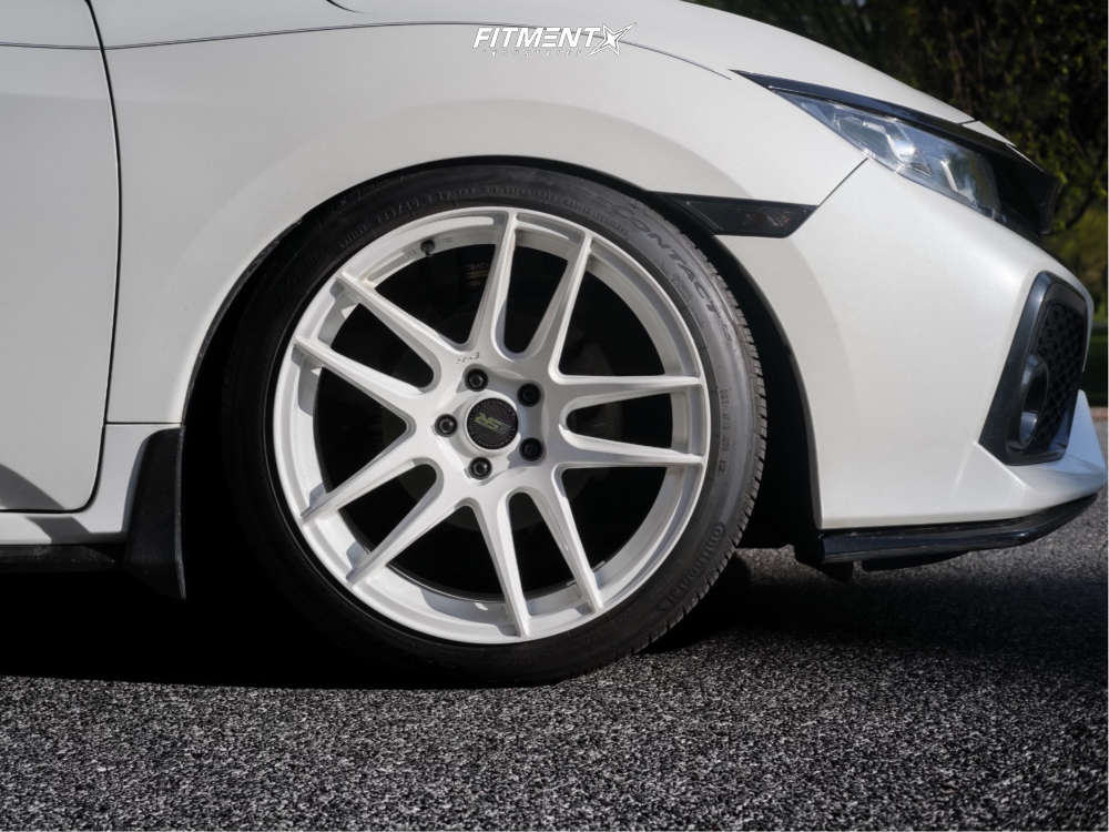 2018 Honda Civic Sport with 19x9.5 ESR Cs8 and Continental 235x40 on ...