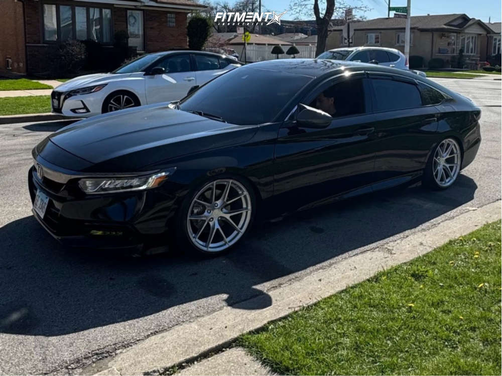 2019 Honda Accord Sport with 19x8.5 Aodhan Aff7 and Goodyear 235x40 on ...