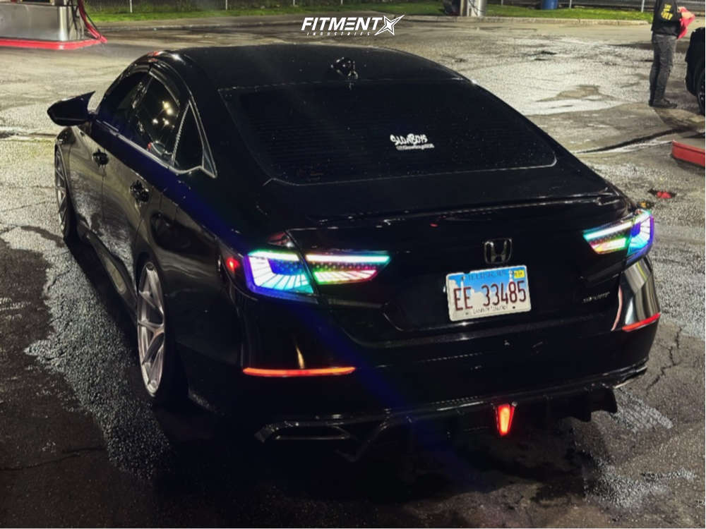 2019 Honda Accord Sport with 19x8.5 Aodhan Aff7 and Goodyear 235x40 on ...