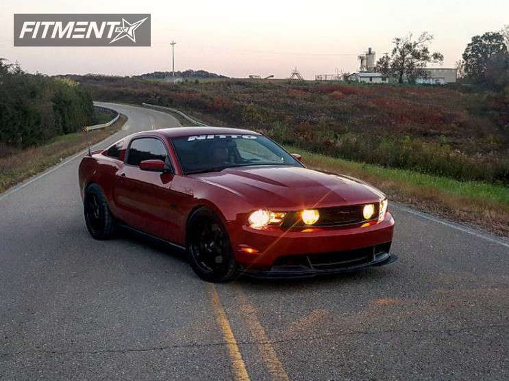 2011 Ford Mustang GT with 19x9.5 ESR Sr07 and Nitto 275x40 on Lowering ...