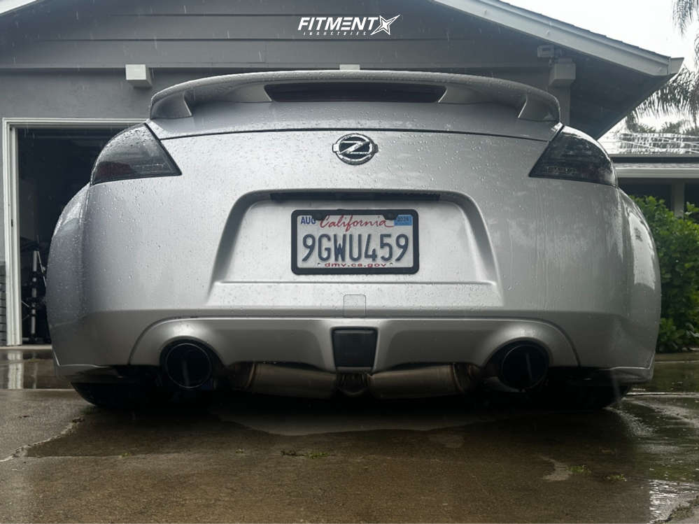 2013 Nissan 370Z Touring with 19x11 Aodhan Ds02 and Michelin 235x35 on ...